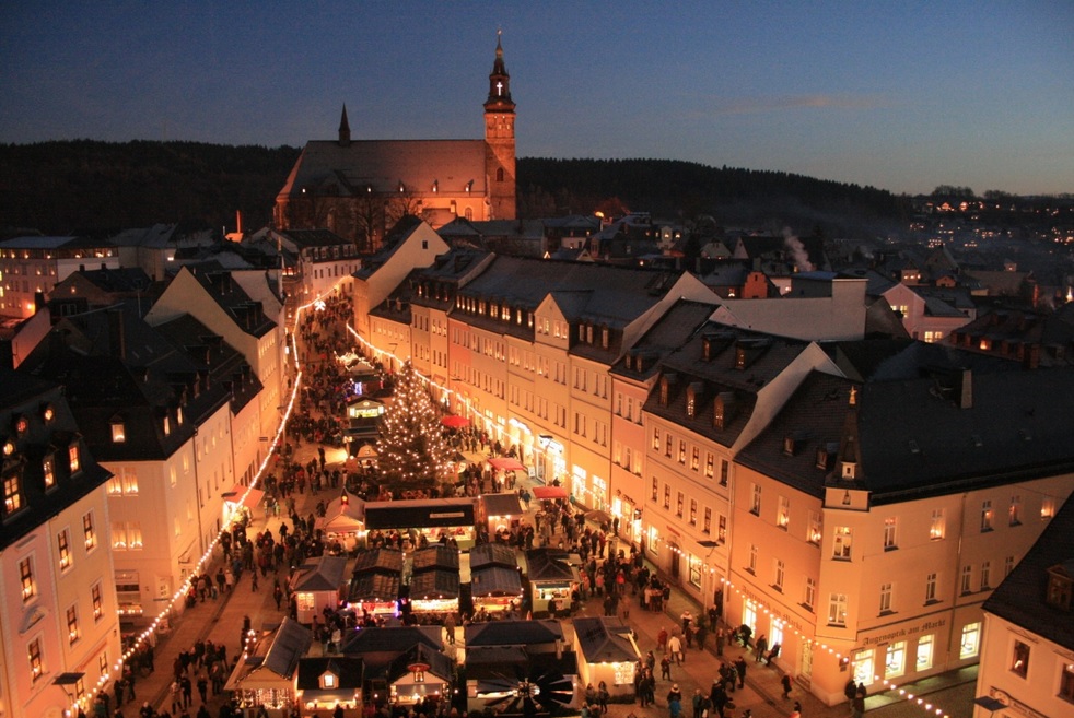 Schneeberg will Best Christmas City werden - Radio Erzgebirge